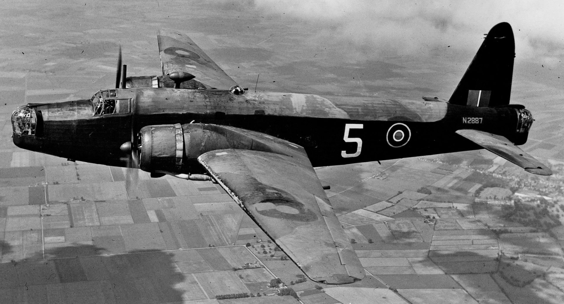 ΣΑΝ ΣΗΜΕΡΑ – 15 Ιουνίου 1936: Πρώτη πτήση του Vickers Wellington ...