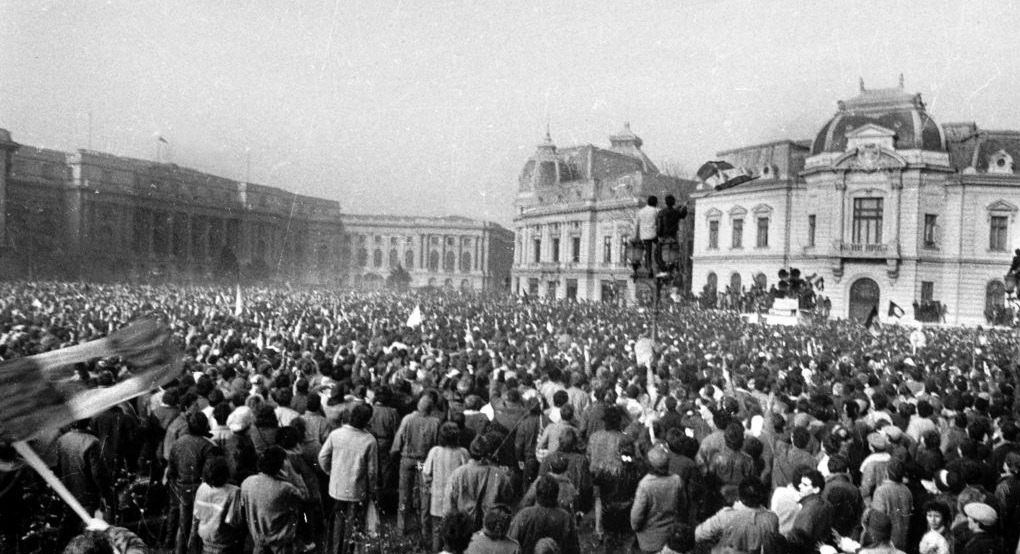 ΣΑΝ ΣΗΜΕΡΑ - 22 Δεκεμβρίου 1989: Η πτώση του Τσαουσέσκου, η Ρουμανία ...