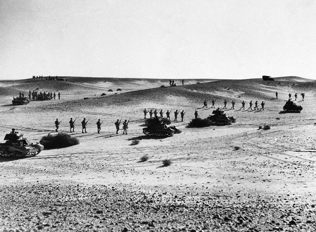 ΣΑΝ ΣΗΜΕΡΑ - 9 Δεκεμβρίου 1940: Επιχείρηση 'Compass', τα βρετανικά ...