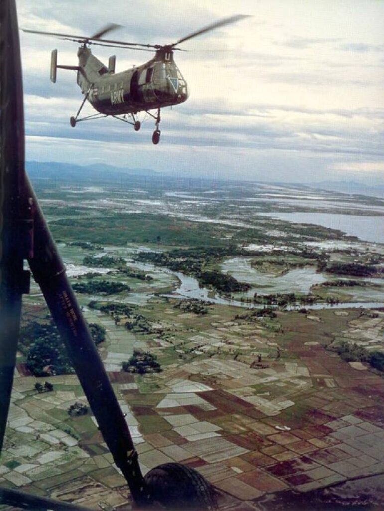 ΣΑΝ ΣΗΜΕΡΑ - 12 Ιανουαρίου 1962: “Operation Chopper”, οι Αμερικανοί ...