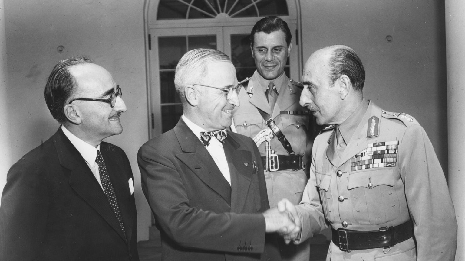 ΣΑΝ ΣΗΜΕΡΑ – 12 Μαρτίου 1947: Διακήρυξη του Δόγματος Τρούμαν, η ...
