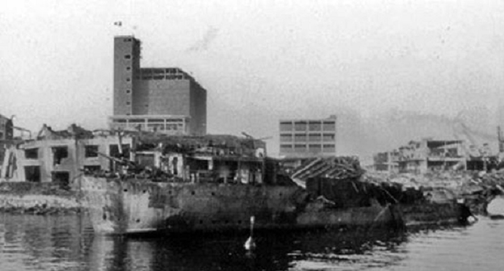ΣΑΝ ΣΗΜΕΡΑ - 30 Μαΐου 1941: Ο βρετανικός βομβαρδισμός του Πειραιά ...