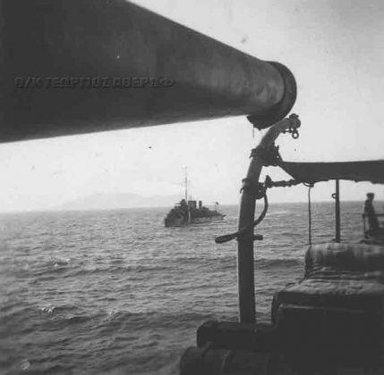 ΣΑΝ ΣΗΜΕΡΑ – 22 Απριλίου 1941: Η διαφυγή του Ελληνικού στόλου στη Μέση ...